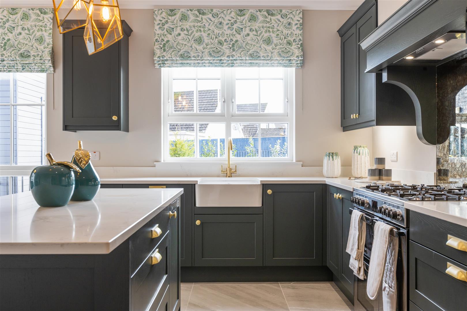 The Abbey, Deanery Place, Whitehouse, Derry, BT48 0QA - Homepage Estate ...
